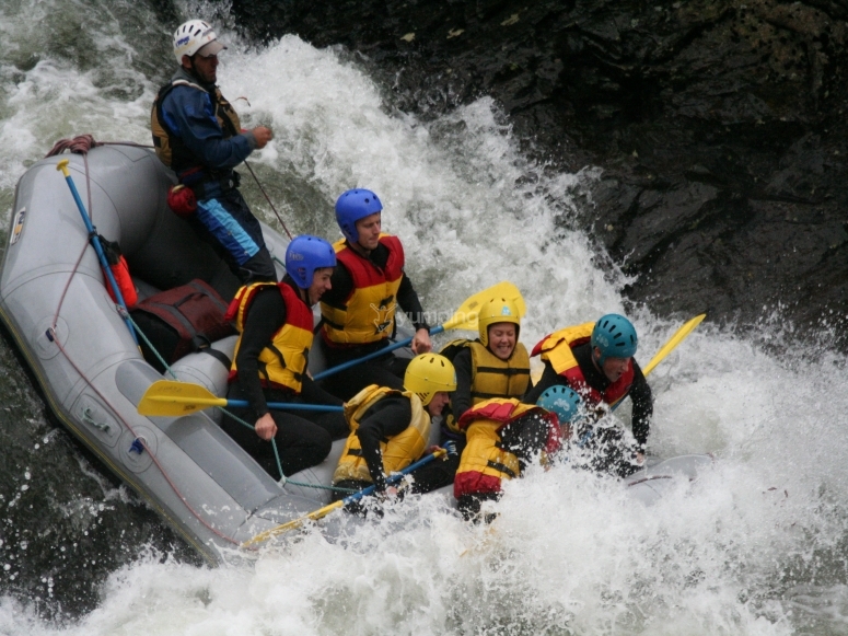 Journée entière de Rafting sur le Var près de Nice à partir de 75 ...