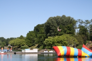 Base de loisirs de Cergy-Pontoise, tarifs et réservations 2025 | Yumping