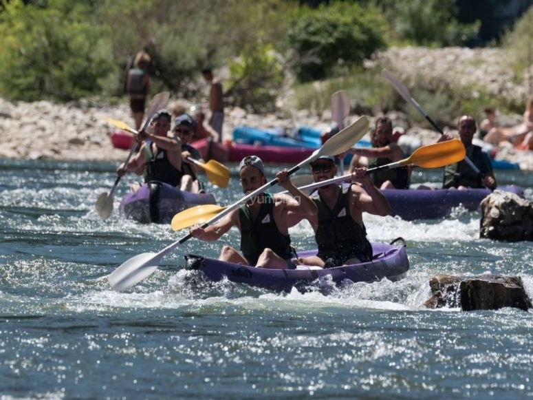 Descent of Vallon à Chames in Kayak - 7km - Child from 17€ | Yumping